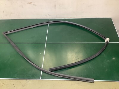 06-11 Civic 4Dr Right Front Window Run Channel Molding Glass Guide ...
