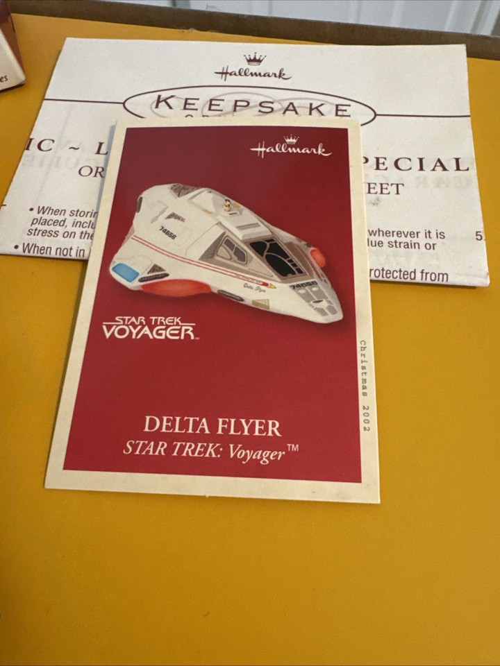 Hallmark Keepsake Ornament Star Trek Voyager Delta Flyer Light & Voice ...