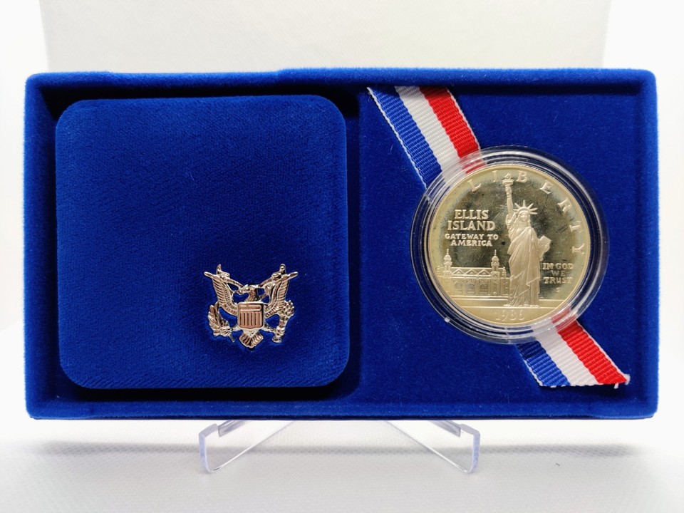 United States Liberty Ellis Island 1986-S Silver Dollar Coin .77 Troy ...