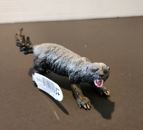 Honey Badger Realistic Durable Reta PVC Toy Wild Life Animal Figure 5 ...