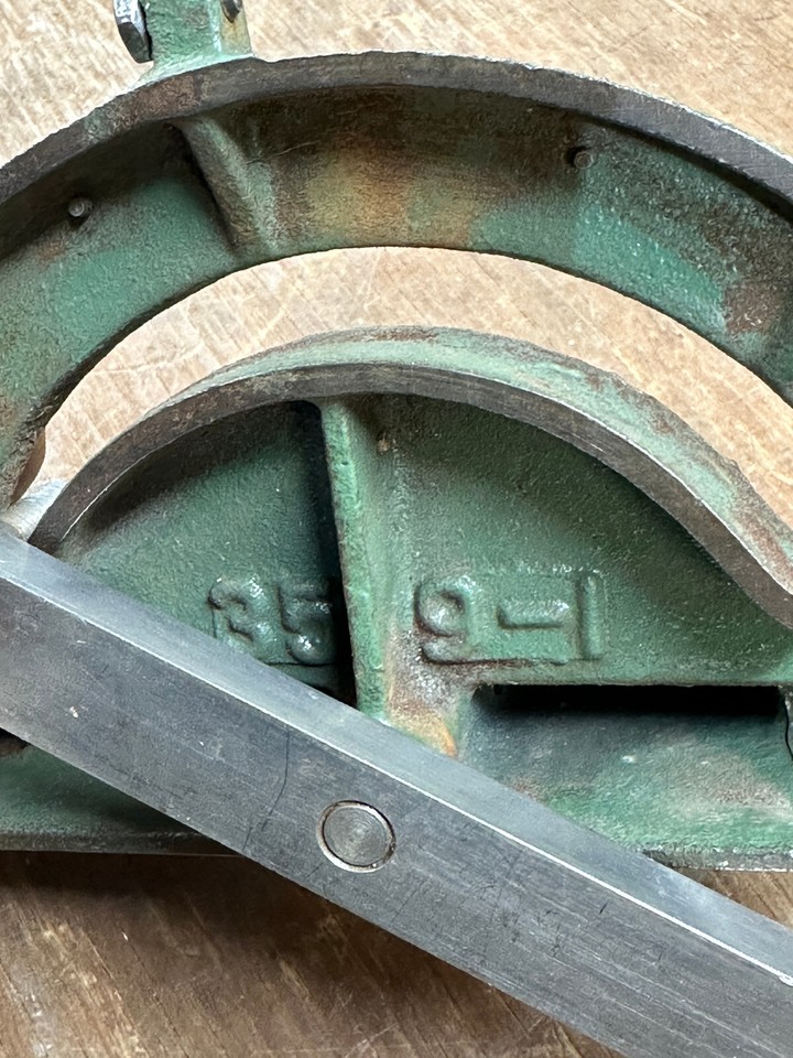 General Mfg. Co. LTD (Canadian) Table Saw Miter Gauge Cast Iron # 359-1 | eBay