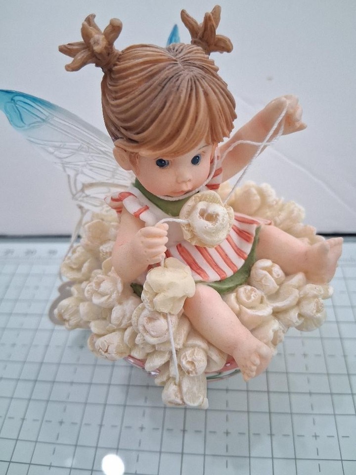 My Little Kitchen Fairies "Stringing Popcorn Fairie" Christmas | eBay