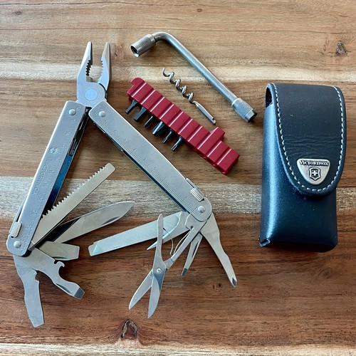 Victorinox Swiss Army CS Plus - SwissTool Multi Tool Leather Pouch 37 ...