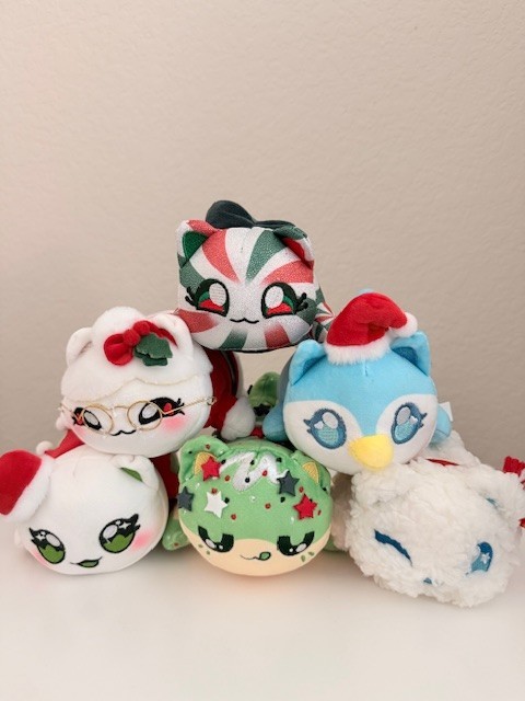 Aphmau MeeMeows 5" Mini Plush from 2024 Christmas Holidays Set - YOU ...