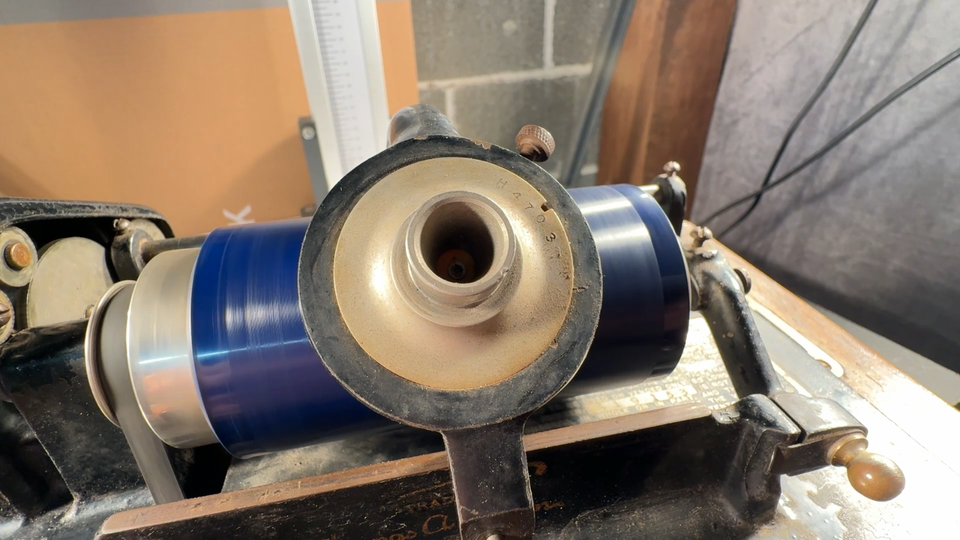 Antique Edison Standard Model B Cylinder Phonograph – 1911 – Blue ...