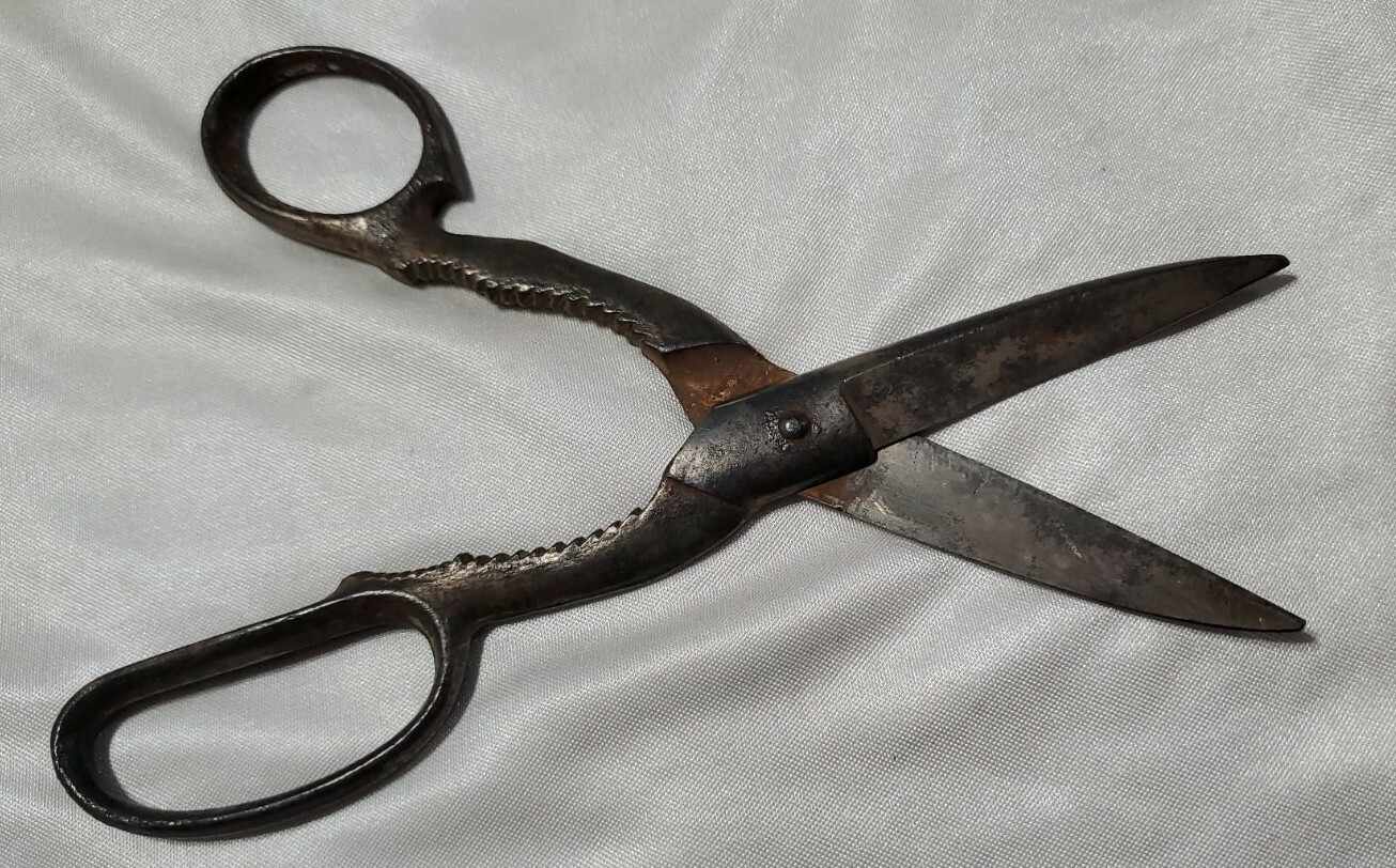 Vintage Wiss Rustic Kitchen Scissors with Jar Claw Bottle Opener Nut ...