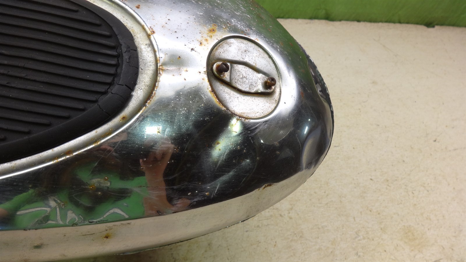 1966 yamaha YA2 y21 125cc Y276-1~ gas fuel petrol tank w knee pads | eBay