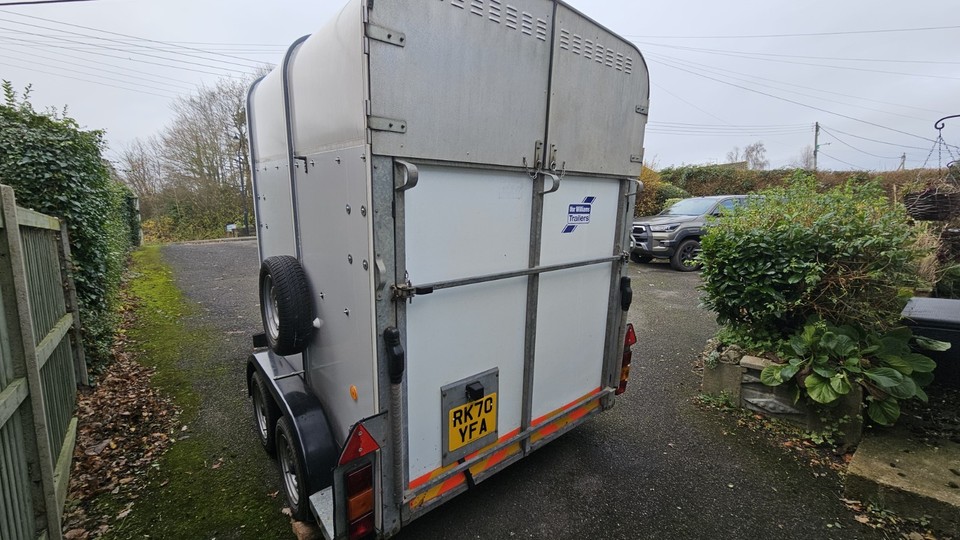 Ifor Williams Hb505r Horse Trailer | eBay UK