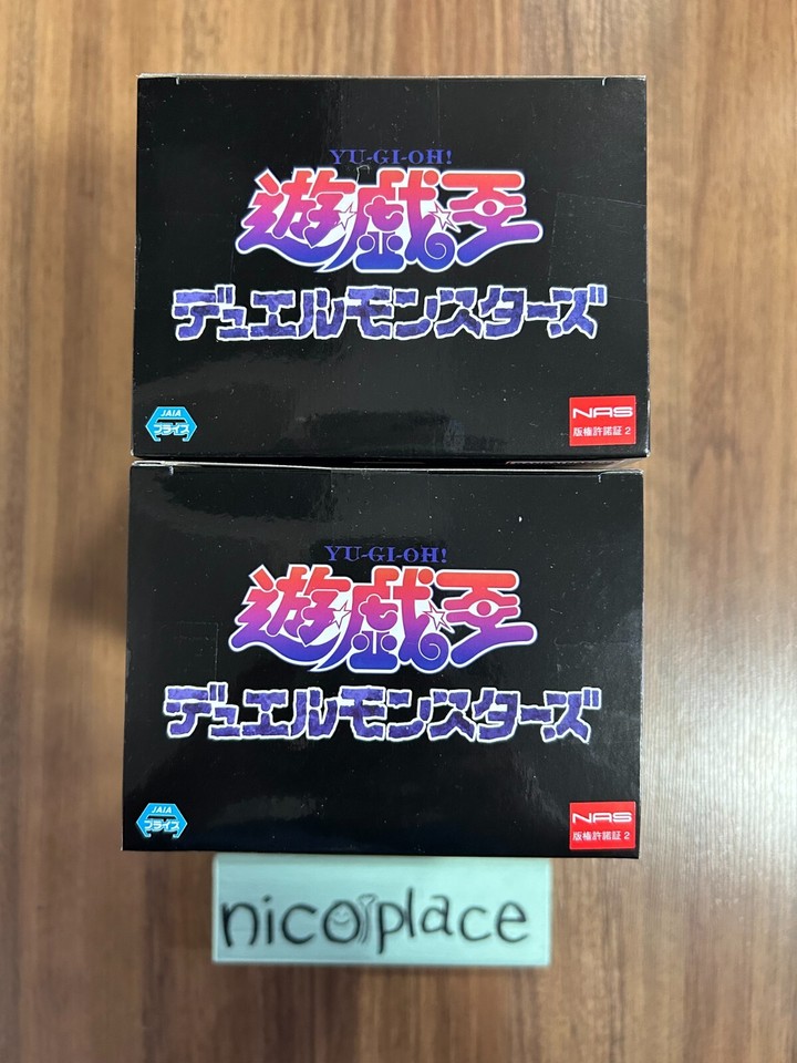 Yu-Gi-Oh Dueling Monsters Toon World Figure Blue Eyes Toon Dragon Toon ...