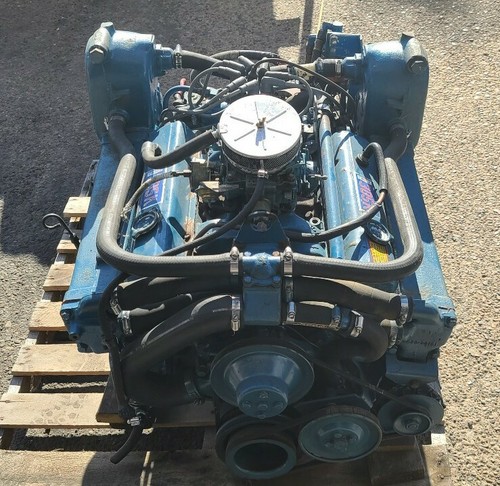 Chris Craft 305K Marine Engine with Paragon Transmission Left Hand Rotation