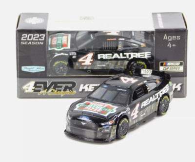 Kevin Harvick 2023 Hunt Brothers Pizza / RealTree 1:64 Nascar Diecast ...