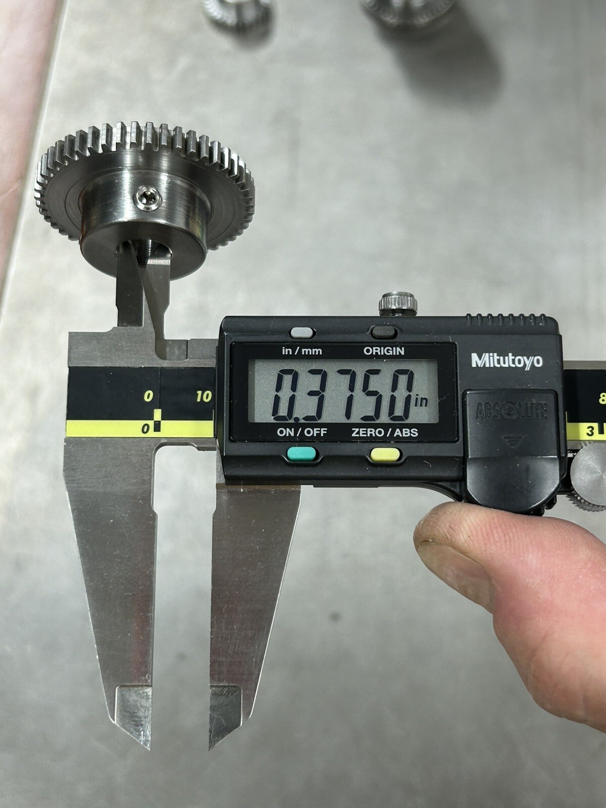 QTY 1 AMERICAN STOCK GEAR S3248 STEEL SPUR GEAR 32 PITCH 48 TEETH W ...