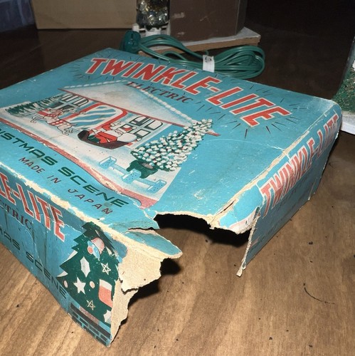 Vintage Twinkle-Lite Houses Electric Christmas Scene Santa Reindeer ...