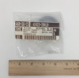 Toyota 42423-20010 Rear Axle Bearing Retainer | eBay