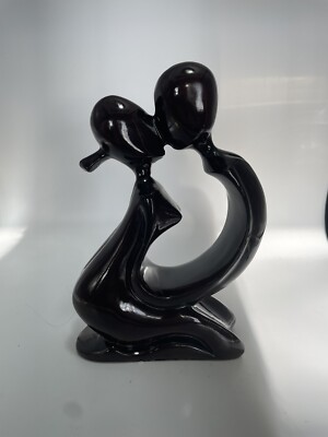 Kissing Couple Figurine Abstract Lovers Sculpture Romantic Statue Resin ...