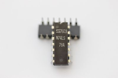 N74LS78A SIGNETICS I. C. NOS ( New Old Stock )1PC. C168U1F030314 | eBay