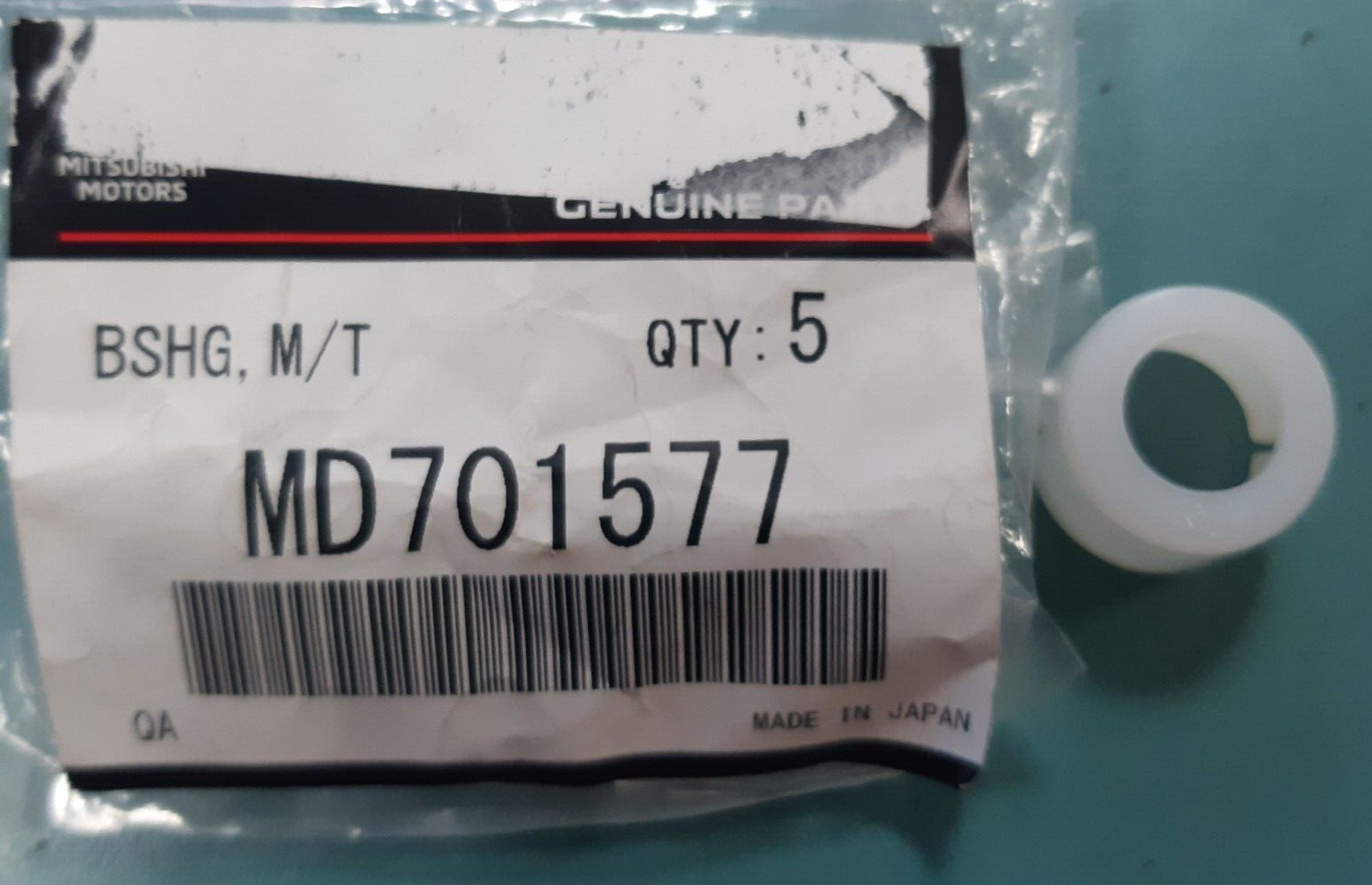 GENUINE MANUAL GEARSHIFT LEVER BUSH MITSUBISHI PAJERO MK2,MK3,MK4,PININ ...