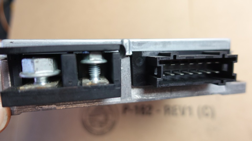 2003 Mercedes R230 SL500 SL SL55 Battery Stabilization Control Load ...