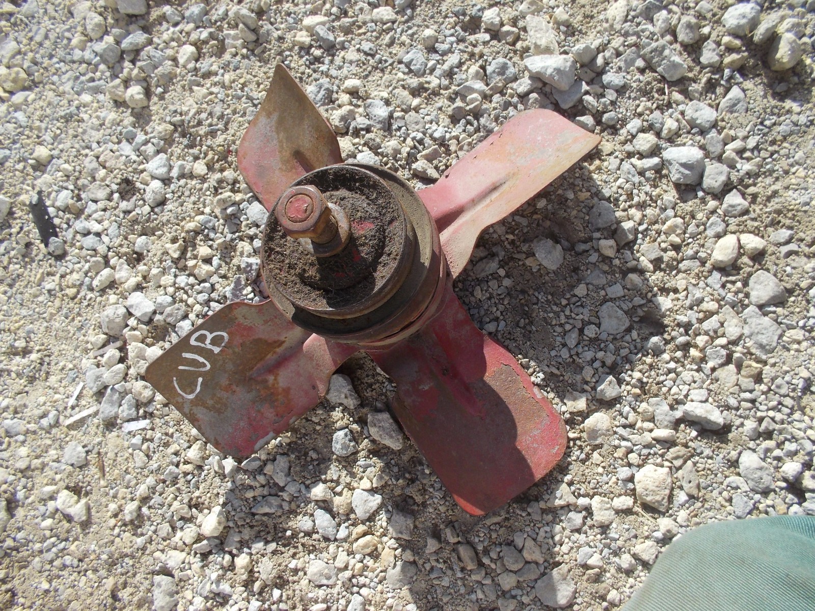 Farmall Cub tractor good working IH IHC engine motor fan blade &w/ belt ...