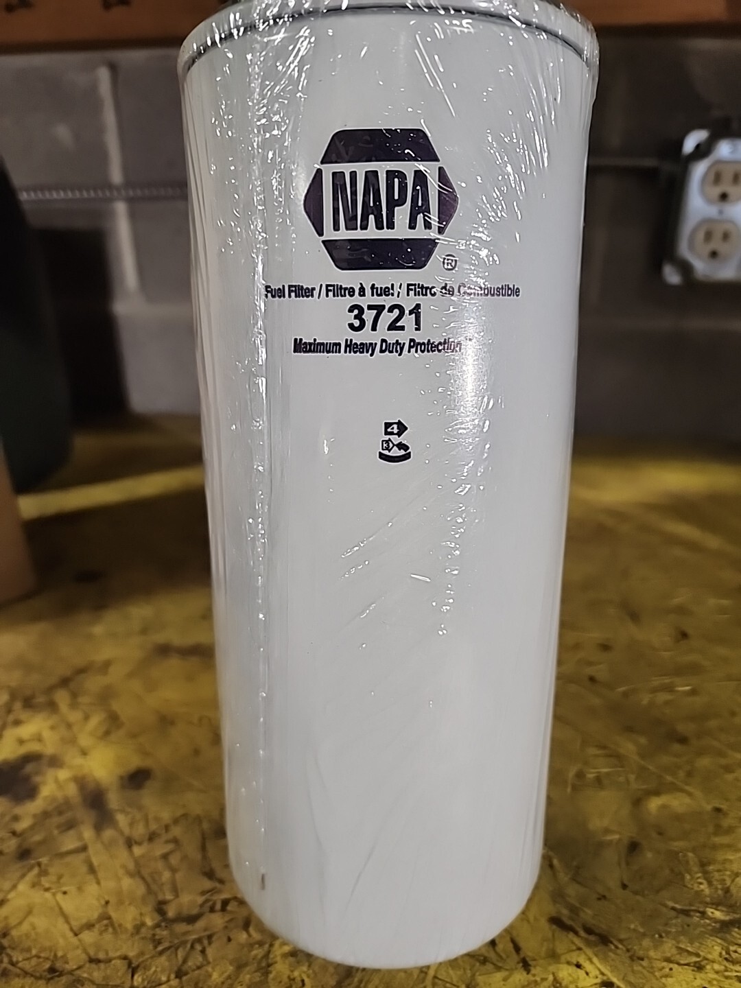 NAPA 3721 - Fuel filter cross reference