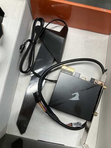 GIGABYTE WiFi 6E GC-WBAX210 PCIe Expansion Card (2x2 802.11ax, Tri-Band ...