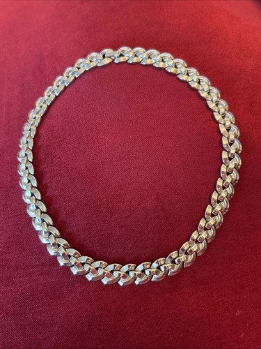 Vintage Sign Crown TRIFARI Pat. Pen. Silver Tone Necklace 15” | eBay