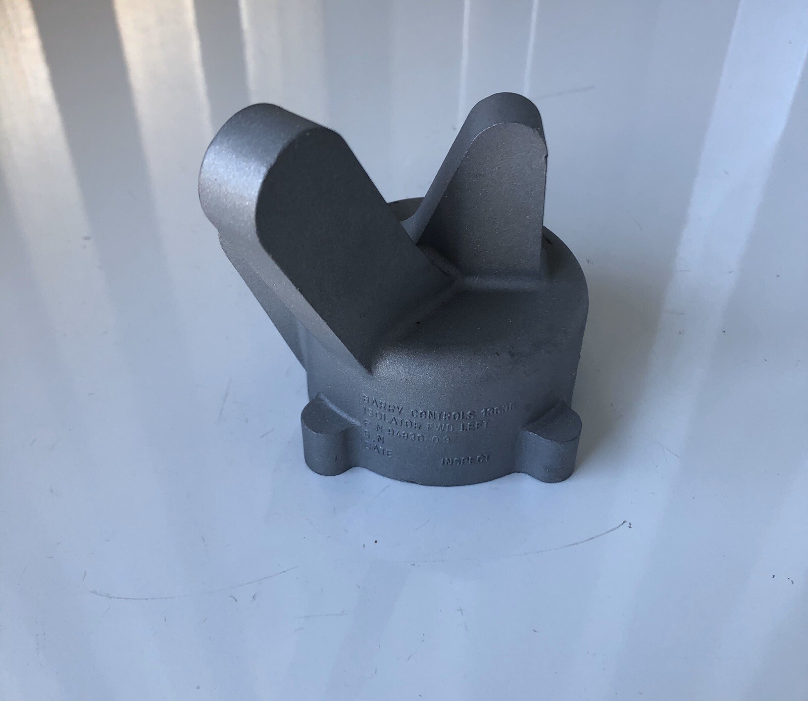 Barry Controls 94830-09 Isolator FWD LEFT Isolator Vibration NEW! FREE ...