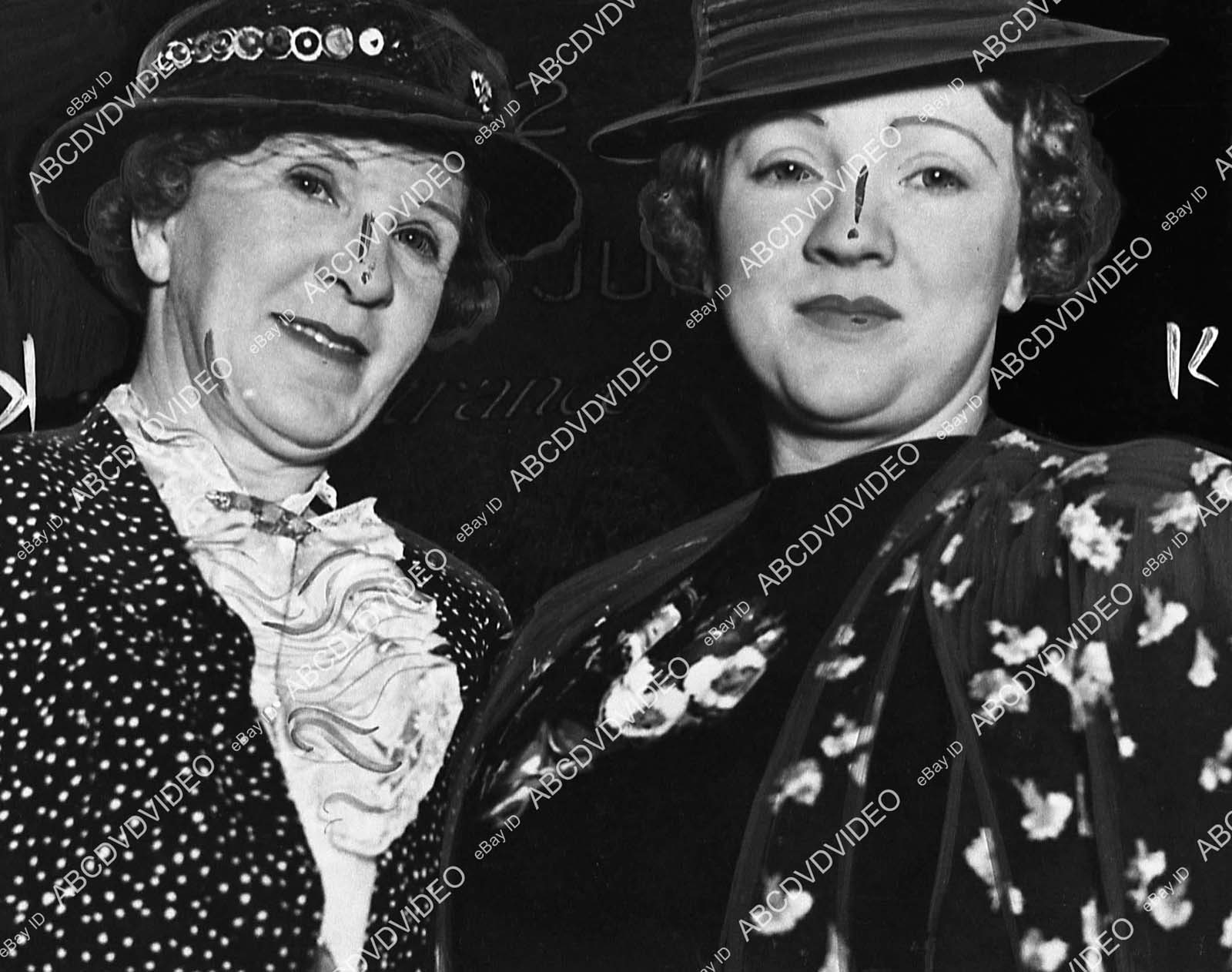 2959-020 Mary Miles Minter and her mother maybe news photo 2959-020 | eBay