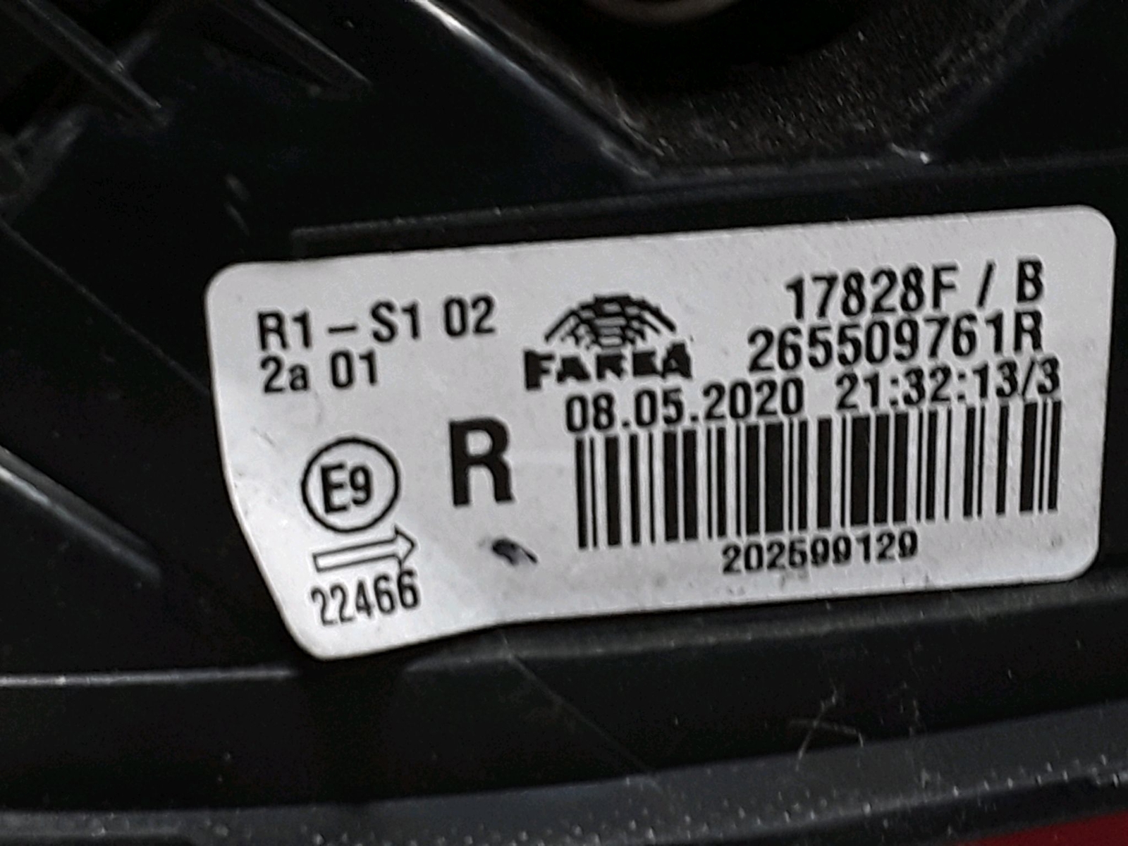 FEU ARRIERE DROIT OCCASION RENAULT CLIO V DIESEL 1.5L 86ch 2020 OE ...