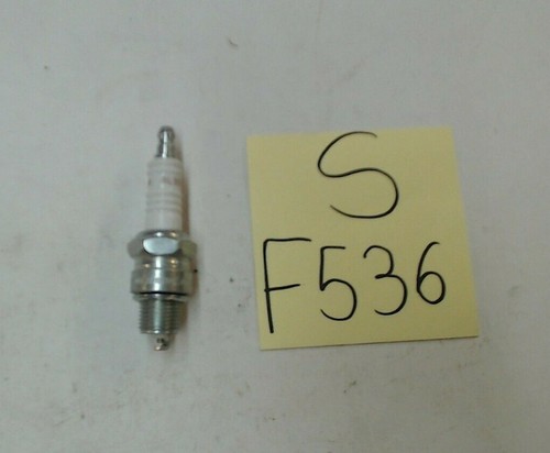 Champion 929 (RL95YC) Spark Plug, lot of 4 | eBay