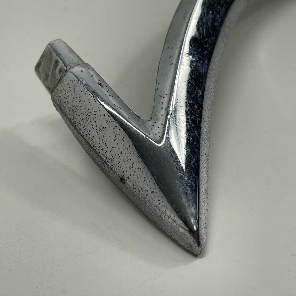 1968 69 Chevelle Vinyl Top Moldings 7740905 c3 | eBay