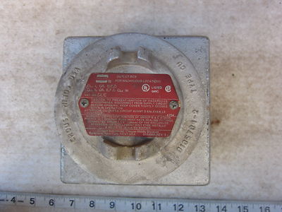 Boxes & Enclosures - Crouse Hinds Explosion Proof