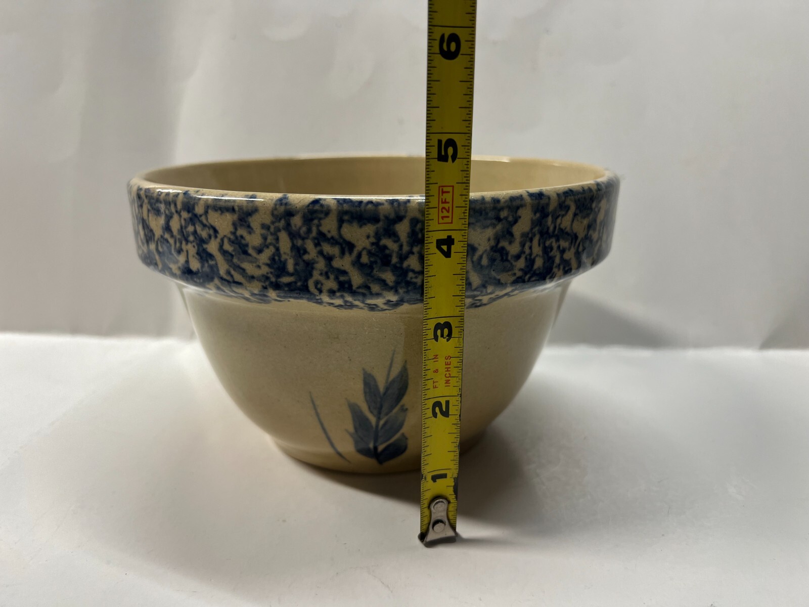 Vintage Robinson Ransbottom Blue Wheat Spongeware Stoneware 1.5Q Bowl 7 ...