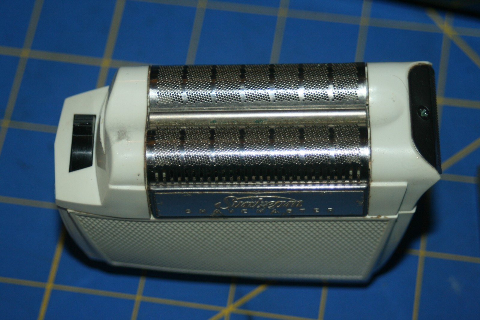 Vintage Sunbeam Shavemaster Model 777 Shaver with Box Case | eBay