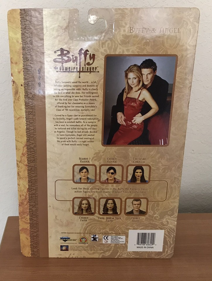 Buffy the Vampire Slayer - Buffy and Angel "The Prom" - Action Figures ...