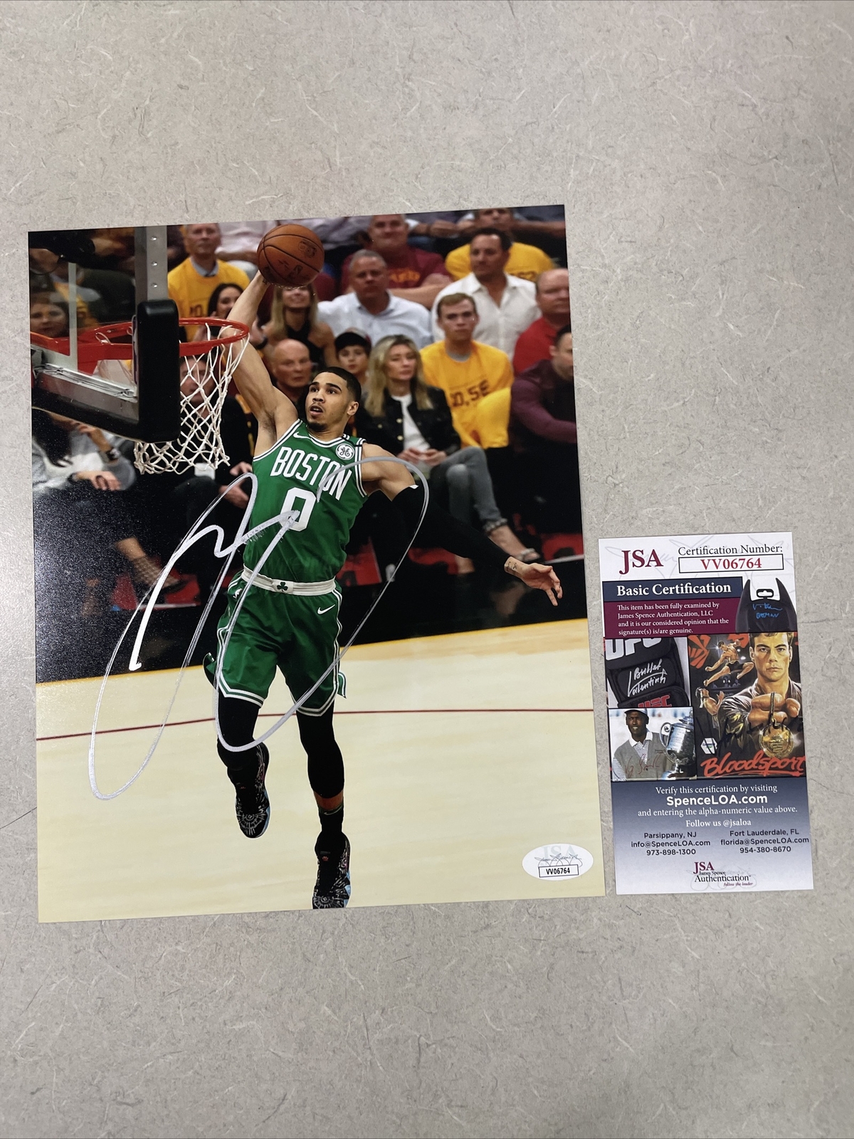 Jayson Tatum Autographed Memorabilia | Signed Photo, Jersey ...