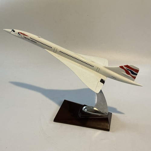 Diecast British Airways Concorde Aircraft Model + Stand | eBay UK
