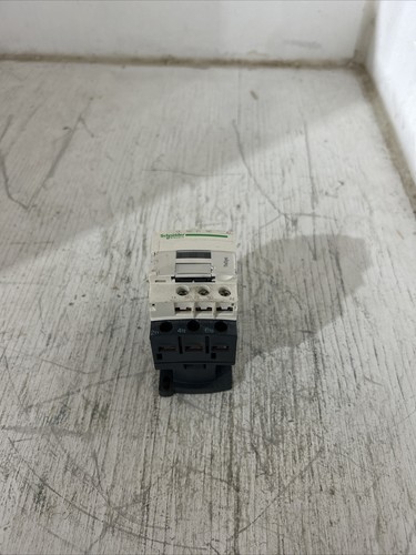 Schneider Electric LC1D09G7 Contactor 120V Coil 3P, 600V, 25A, 50/60Hz ...