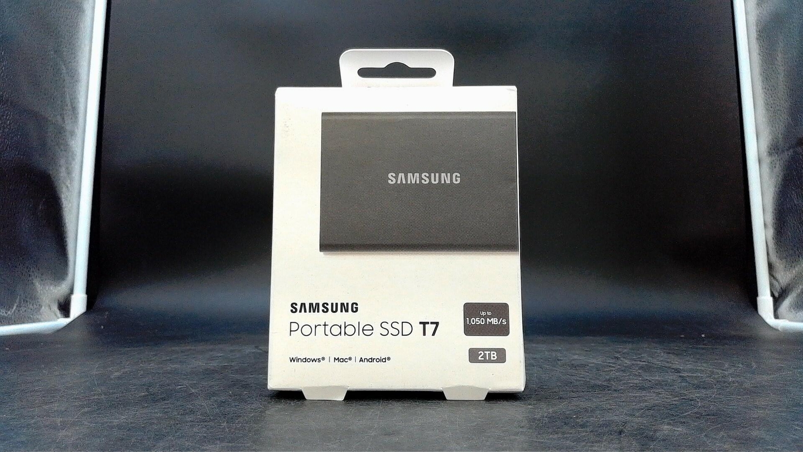 SAMSUNG T7 Portable SSD, 2TB External Solid State Drive, Speeds Up to 1 ...