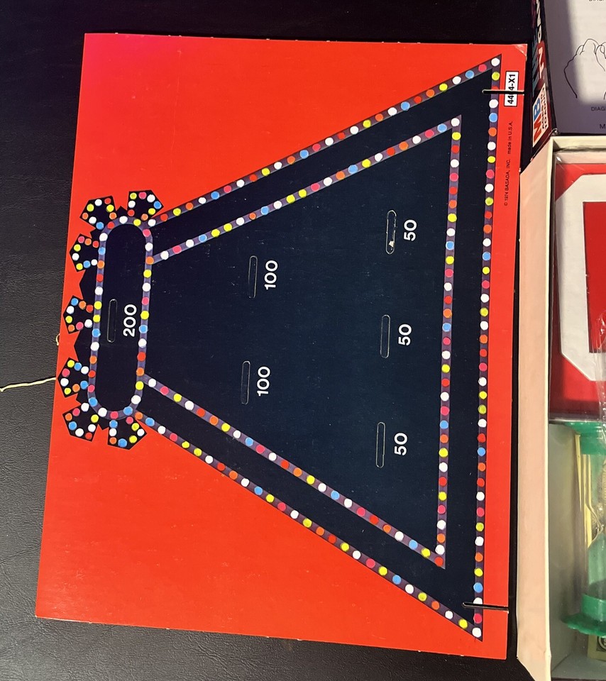 Vintage $20000 Pyramid TV Game 5th Edition-1978 Milton Bradley-Complete ...