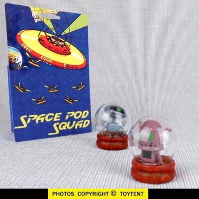 Alien Invader space pod squad miniature extraterrestrial visitor set | eBay