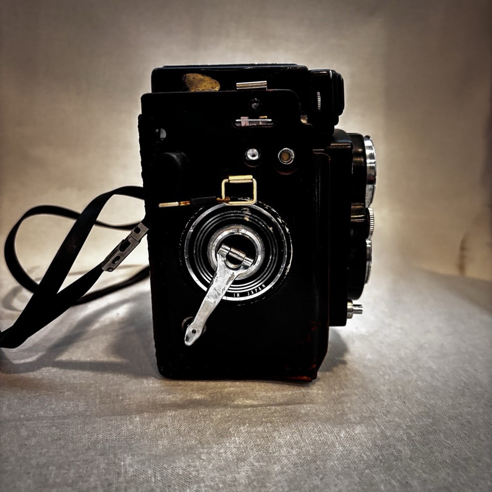 Yashica Mat-124 Medium Format Film Camera | eBay