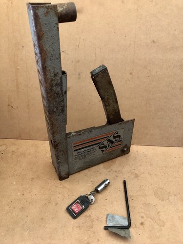 SAS Wheel Clamp For Trailer Caravan Wheels Security Lock - 2 Keys ...