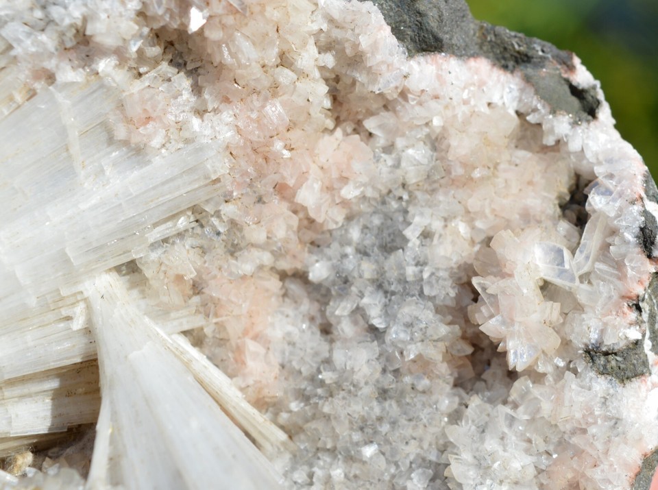 Scolecite & Stilbite 616 Grammi - Poona Distretto (Poonah), Maharashtra ...