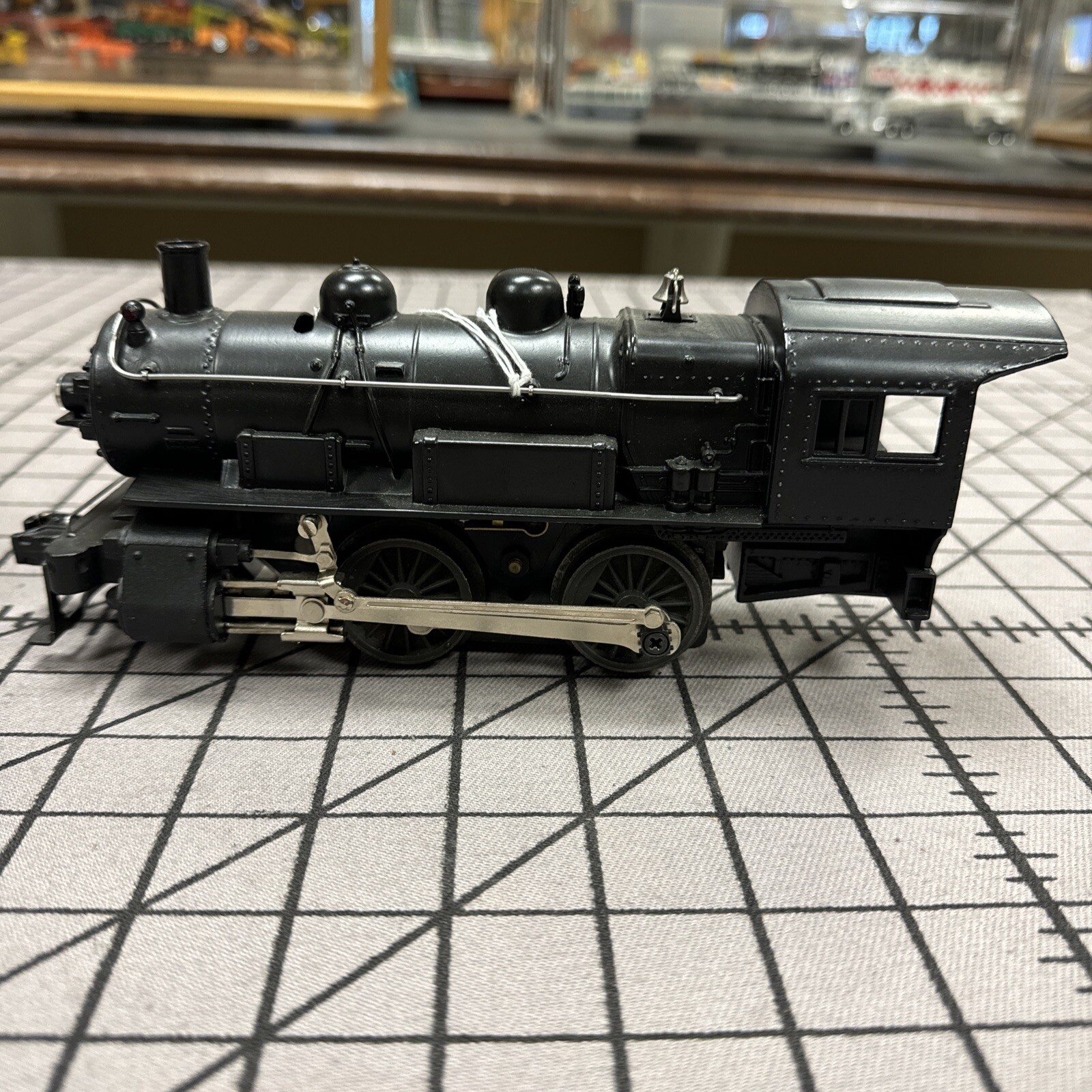 Lionel No. 1615 / 1615T "Lionel Lines" 0-4-0 Steam Switcher, Black ...