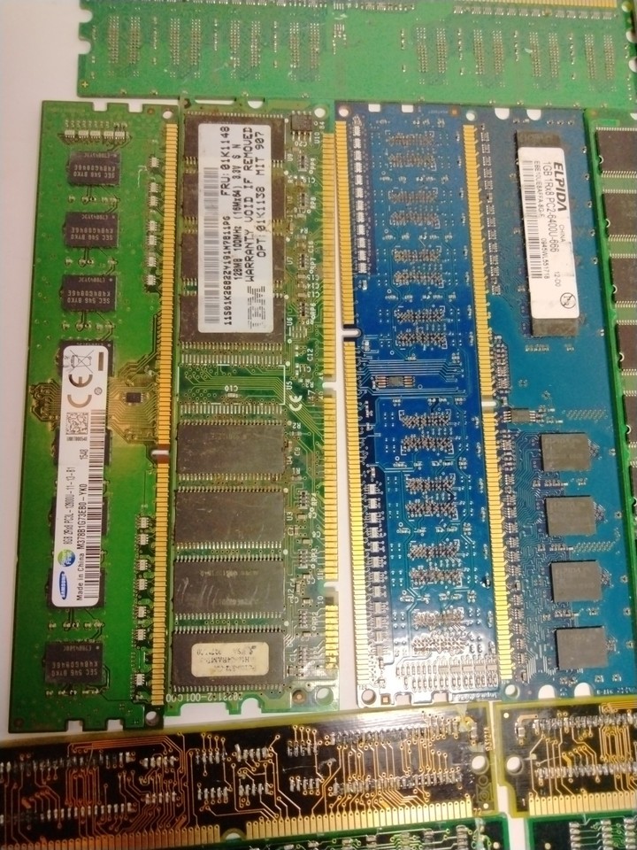Scrap Memory RAM 12 Pieces for Gold Recover And 1 CPU For Gold Recovery ...