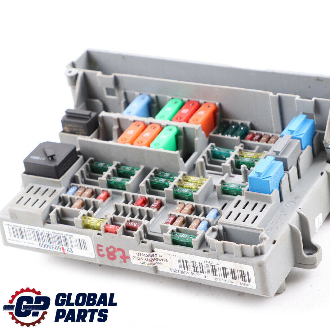 BMW 1 3 Series E87 E90 E91 E92 E93 Power Distribution Fuse Box Front ...