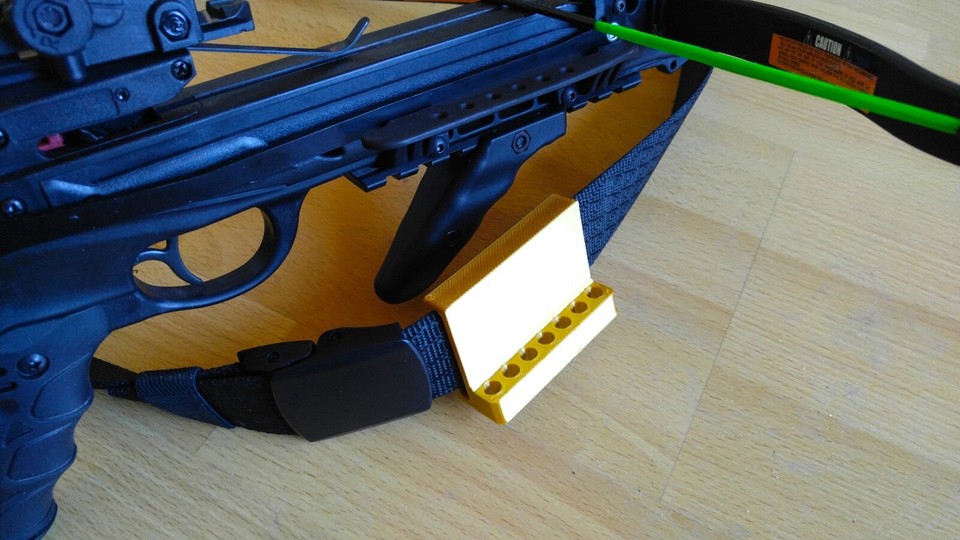 Black quiver for belt holds seven crossbow pistol bolts, Zombie, Viper ...