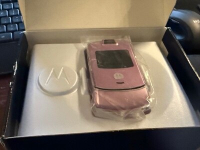 Vintage Motorola Pink Razor original box 2 batteries new condition | eBay