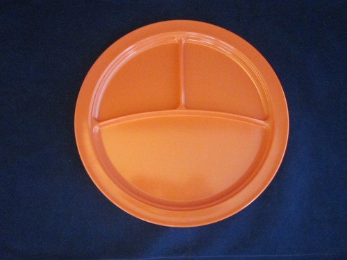 Mallo Ware 96 Divided Dinner Plate Orange Salmon P R Mallory Plastics ...